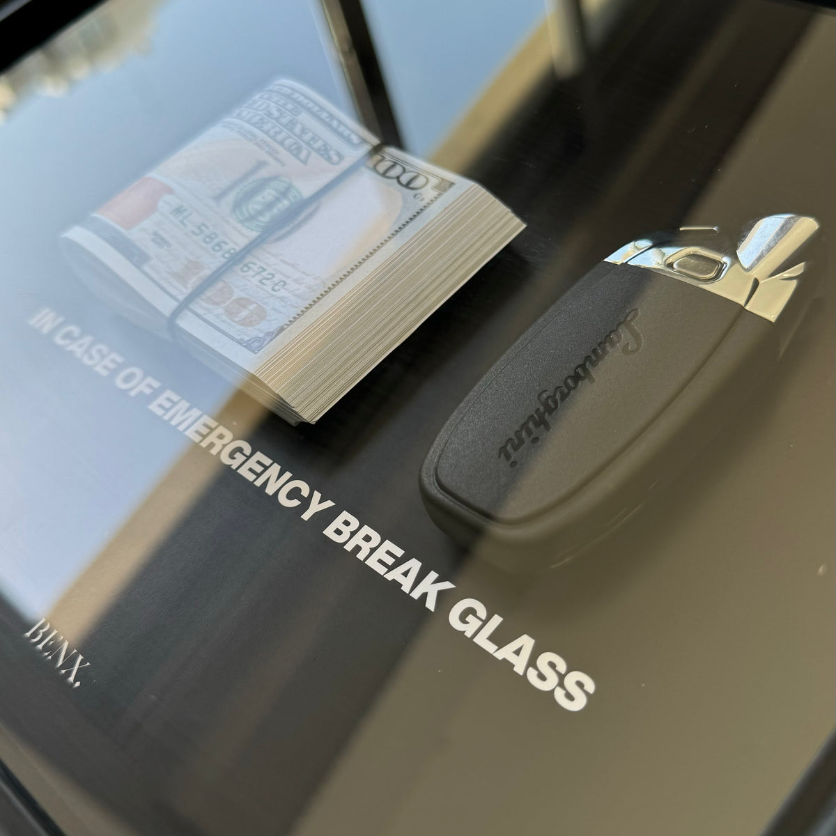 Lamborghini Emergency Frame – Benx Studio